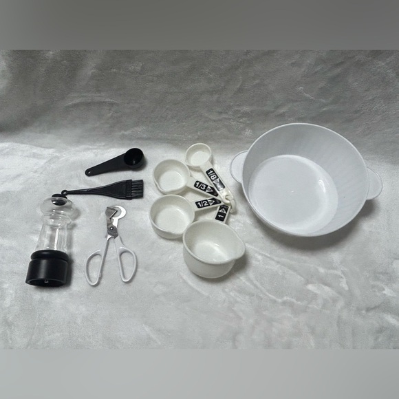 Kitchen | Quail Egg Scissors Plastic Measuring Cups Bowl Spice Grinder ...